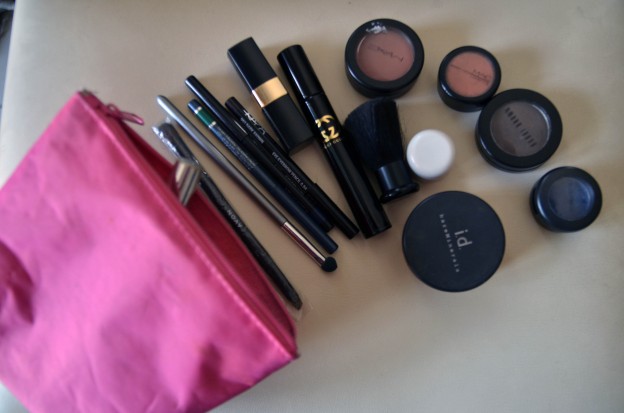 How To Pack For Short Trips - 6 Tips To Help - NEXTBITEOFLIFE BLOG